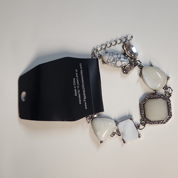 paparazzi | Jewelry | Nwt Paparazzi Grounding Glamour White Braclet ...